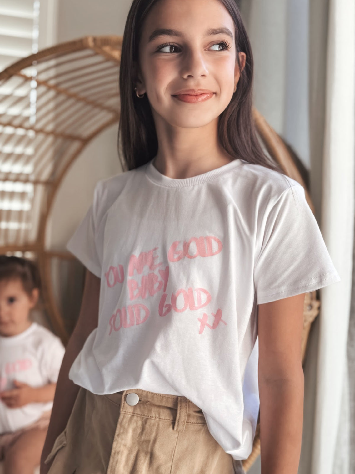 Solid Gold Tween Tee – Love Knot War